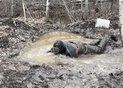 Amron Drysuit In Thick Mud