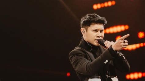 profil rony parulian top 3 indonesian idol xii yang dijuluki rocker
