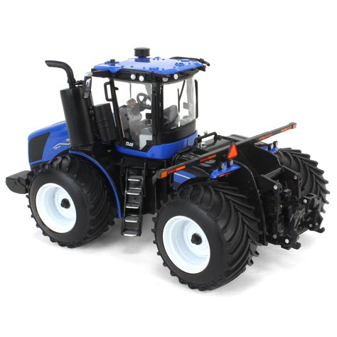 1 32 New Holland T9 700 Tractor With Lsw Tires Ertl Prestige Collecti