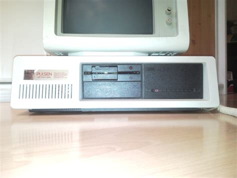 IBM PC XT i dysk twardy Muzeum Komputerów Osobistych