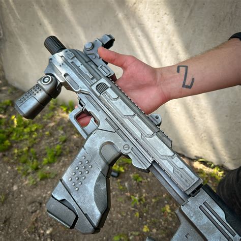 😇 Halo M7 M7s Smg Weapon Gun Prop Replica・ 3d File For 3d Printing・cults