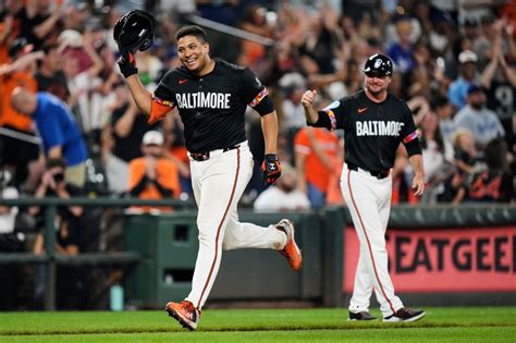 Orioles Samuel Basallo Blasts First Walk Off Homer