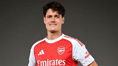 Arsenal Sign Christian Norgaard From Brentford In £15m Transfer Deal