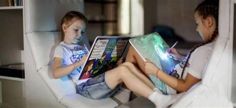 Набор для рисования в темноте Рисуй светом A4 ручка цена 419 грн — Prom Ua Id 1383643530