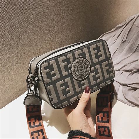 Razaly брендовая Высококачественная сумка для камеры с буквенным принтом с широким ремешком