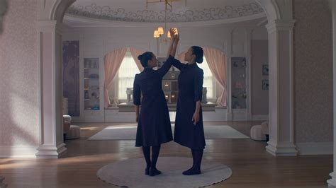The Testaments Plot Release Schedule Cast And How To Watch Explore