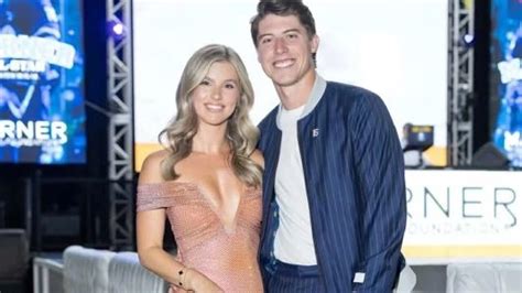 Mitch Marner Sparks Buzz After Reportedly Being Seen House Hunting In
