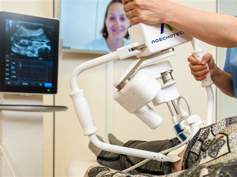 Adechotech Pionnier En Télé échographie Robotisée