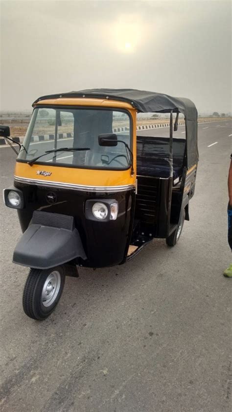 Three Wheeler Chassis And Complit Three Wheeler At ₹ 245750 Patna Muzaffarpur Id 20236179630