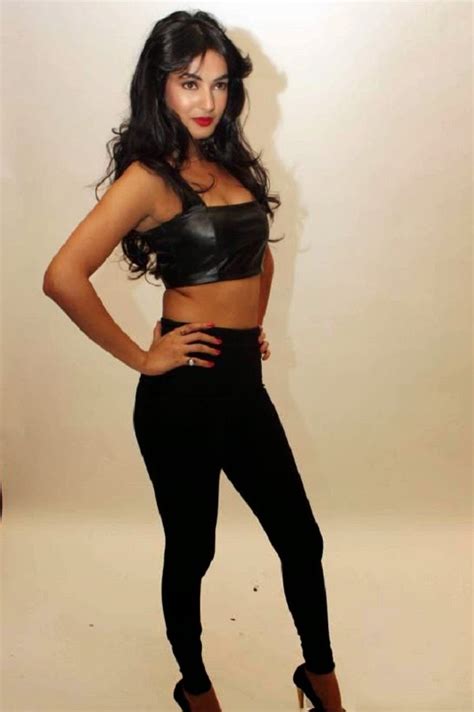 Indian Beauties Sonal Chouhan