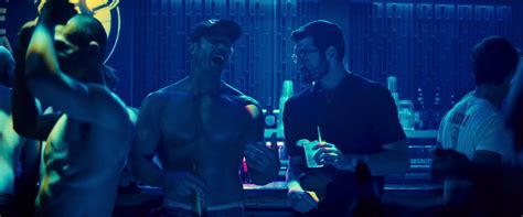 Auscaps Luke Macfarlane Shirtless In Bros