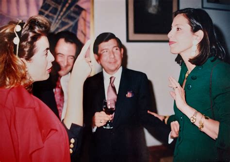 9 Nina Menocal En La Inauguración De La Exposición 15 Artistas Cubanos