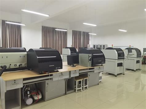 激光雕刻pcb制板中心 桂林信息科技学院