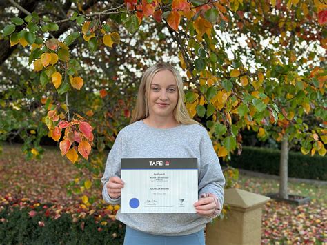 Kaci Completes Her Qualification