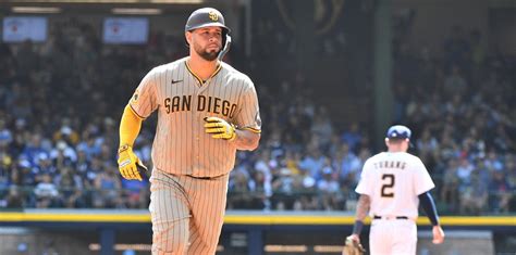 Gary Sanchez Signing With The Milwaukee Brewers Bleacher Nation