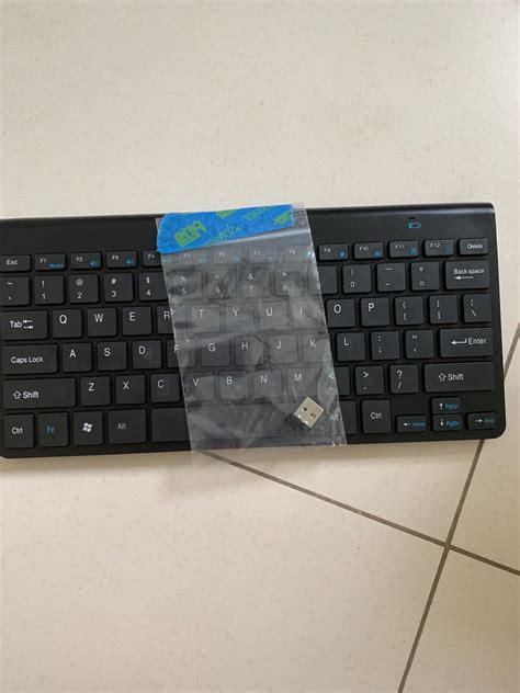 Wireless Keyboard Computers And Tech Parts And Accessories Computer Keyboard On Carousell