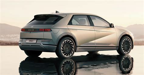 Hyundai Ioniq 5 รถยนต์ไฟฟ้า 100 มอเตอร์ 305 แรงม้า วิ่งไกล 480 Km เตรียมเปิดตัวในไทย ปี 2022