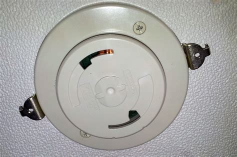 部屋の照明をledにしてみた｜techracho By Bps株式会社