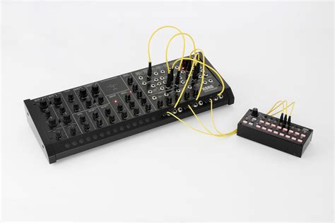 Korg Launch Arp Odyssey Ms 20 Module And Sq 1 Sequencer