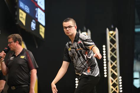 Masterclass Van Gian Van Veen Rock Wordt Verslagen Darts Actueel