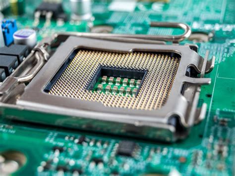 Installing The Correct Central Processing Unit In The Socket Connector