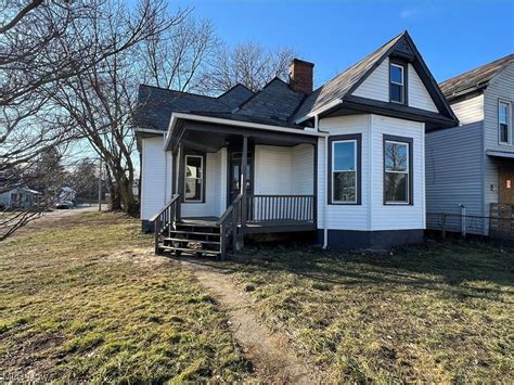 139 Luck Ave Zanesville Oh 43701 ®