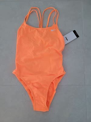 Nwt Nike Womens Hydrastrong Spider Back One Piece Swimsuit Size 34 Ebay