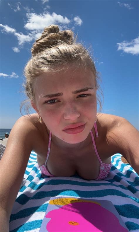 Beach Selfies Rpetiteirl