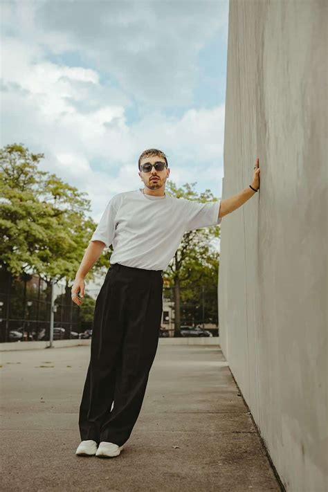 How To Wear Wide Leg Pants For Men The Modest Man