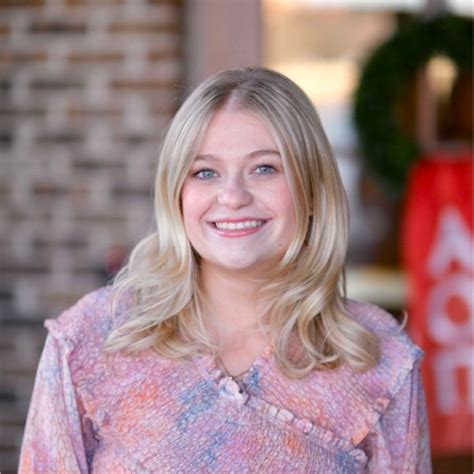 Anslee Walker Health And Wellbeing Coordinator Alpha Omicron Pi Fraternity Linkedin