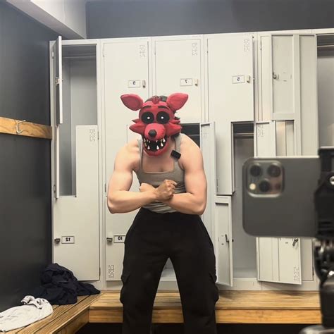 Foxy Bro Michael Afton Fnaf Fnaf Photos Fnaf Cosplay Juju On That Beat