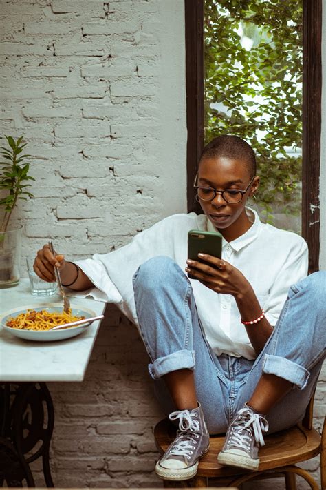 Seeking Love As A Black Nerd Can Black Women Escape The Desirability