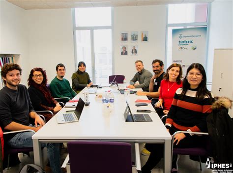 Iphes Institut Català De Paleoecologia Humana I Evolució Social