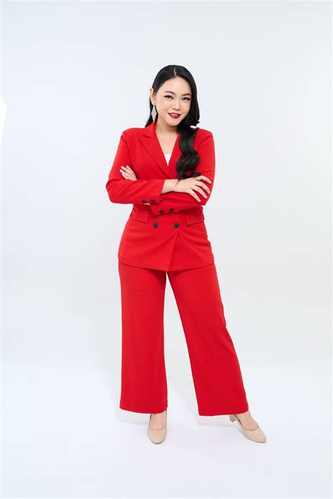 Crew บุคลิกภาพ แอร์สจ๊วต 7 บุคลิกของคนที่มักจะได้ติดปีกแอร์สจ๊วต เอาไปปรับใช้กับตัวเองด่วน