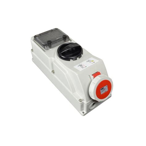 Garo 16a 380 415v 3pne Ip67 Switched Interlock Socket Cw Din Rail