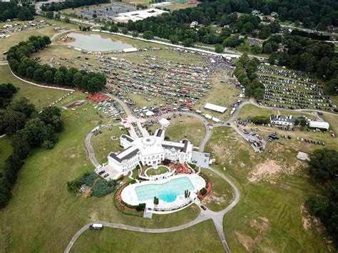 Rick Ross Shows Off One Of The Largest Residential Pools In The U S At