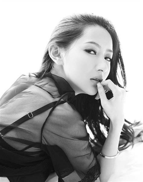 Huang Fu Lin Rising Chinese Model Chinese Sirens