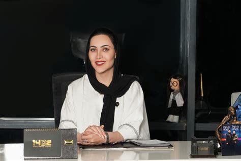 دکتر نادیا متقی مگا کلینیک تخصصی پوست، مو و زیبایی