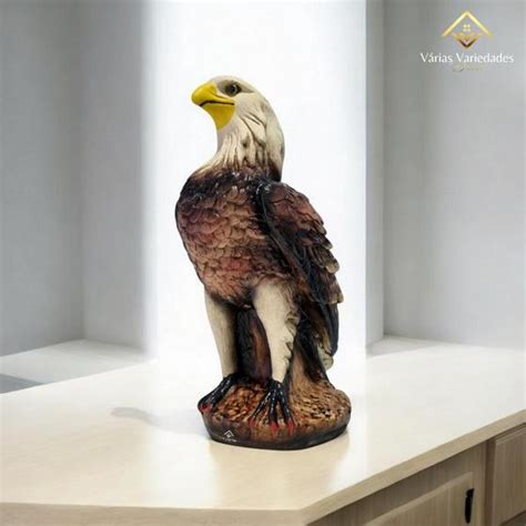 Estátua Gavião Falcão Espanta Pombo Pássaro Pardal Maritaca Varias