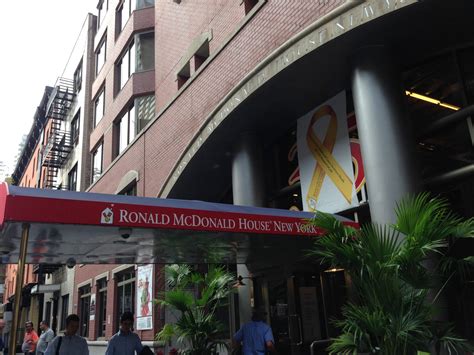 Ronald Mcdonald House Minister For Health Stephen Donnelly Turns The
