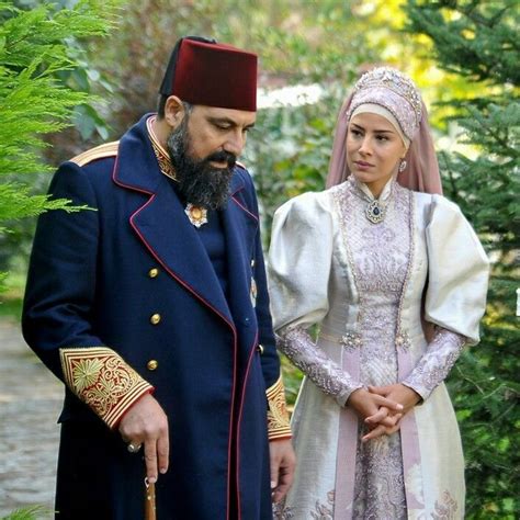 Sultan Abdülhamid Ve Bidar Sultan Muslimah Fashion Outfits Fantasy Fashion Nice Dresses