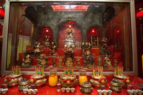 Penang Chew Jetty Kam Thean Keong