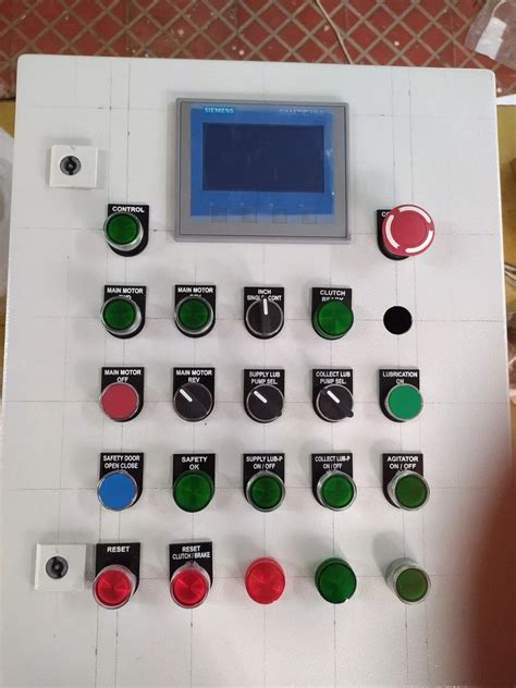 Single Three Phase 440V Plc Based Automation Control Panel For Industrial Upto 5000 Amps At