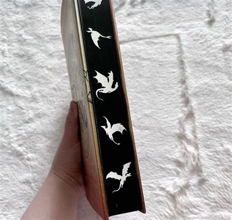 Fourth Wing Rebecca Yarros First Edition With Sprayed Edges