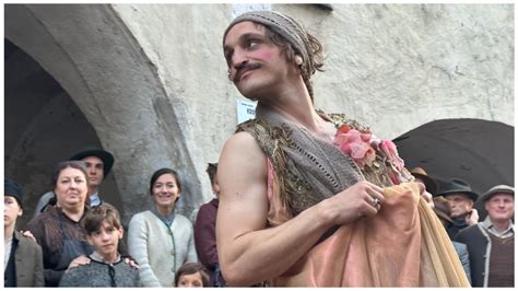 franz rogowski talks sex and power in lubo