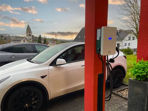 tigo energy delivers solar optimized residential ev charging robotic