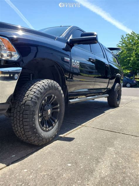 2015 Ram 2500 With 18x9 18 Xd Monster Ii And 29570r18 Cooper
