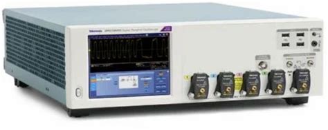 Tektronik 1 To 16 Tektronix Performance Oscilloscope 13 Ghz 70ghz