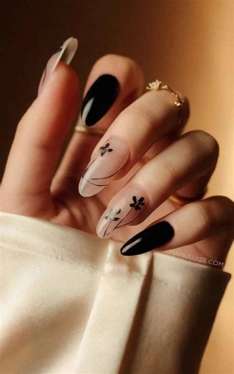 47 Black Nail Art Ideas Must Try Classy Nails