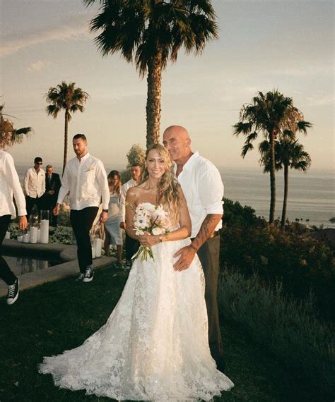 Mãe De Miley Cyrus Casa Se Em Malibu